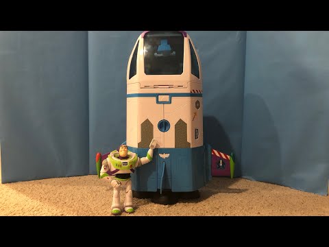 REVIEW: Mattel Buzz Lightyear Star Command Spaceship playset