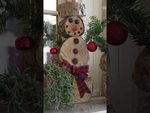 Terri Matthews Woodall shows us how she’s decorated her stunning Georgia home for the holidays! 🎄