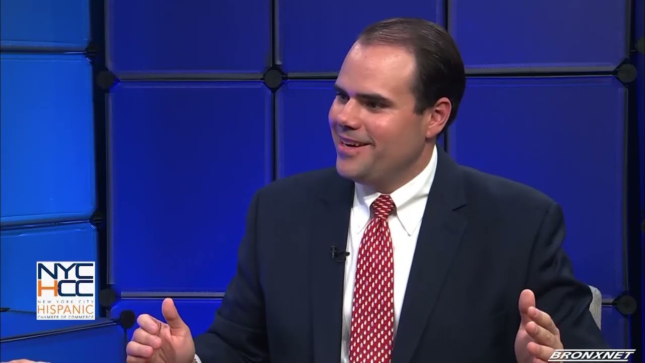 Meetings of the Minds I Roberto Homar: Summit Trail Advisors