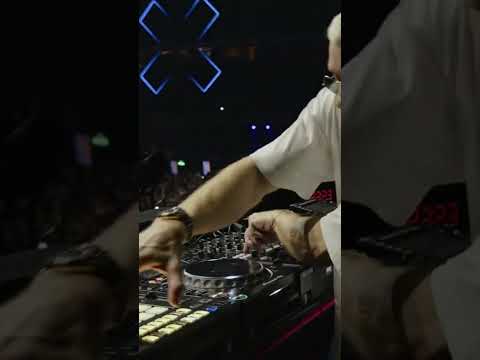 DJing in front of 40,000 people!!