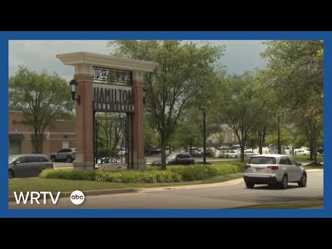 'Sucky human behavior:' Woman finds two dogs in parked cars during extreme heat