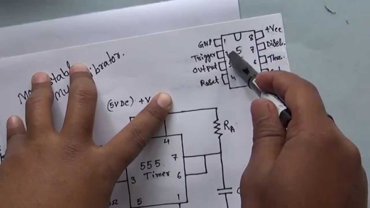 MONOSTABLE MULTIVIBRATOR FOR INDUSTRY USING 555 TIMER   EXPLAINED WITH FORMULA