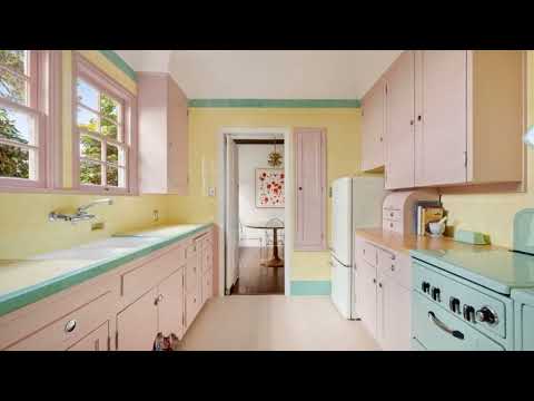 10966 Strathmore Drive, Unit 8, Los Angeles, CA 90024