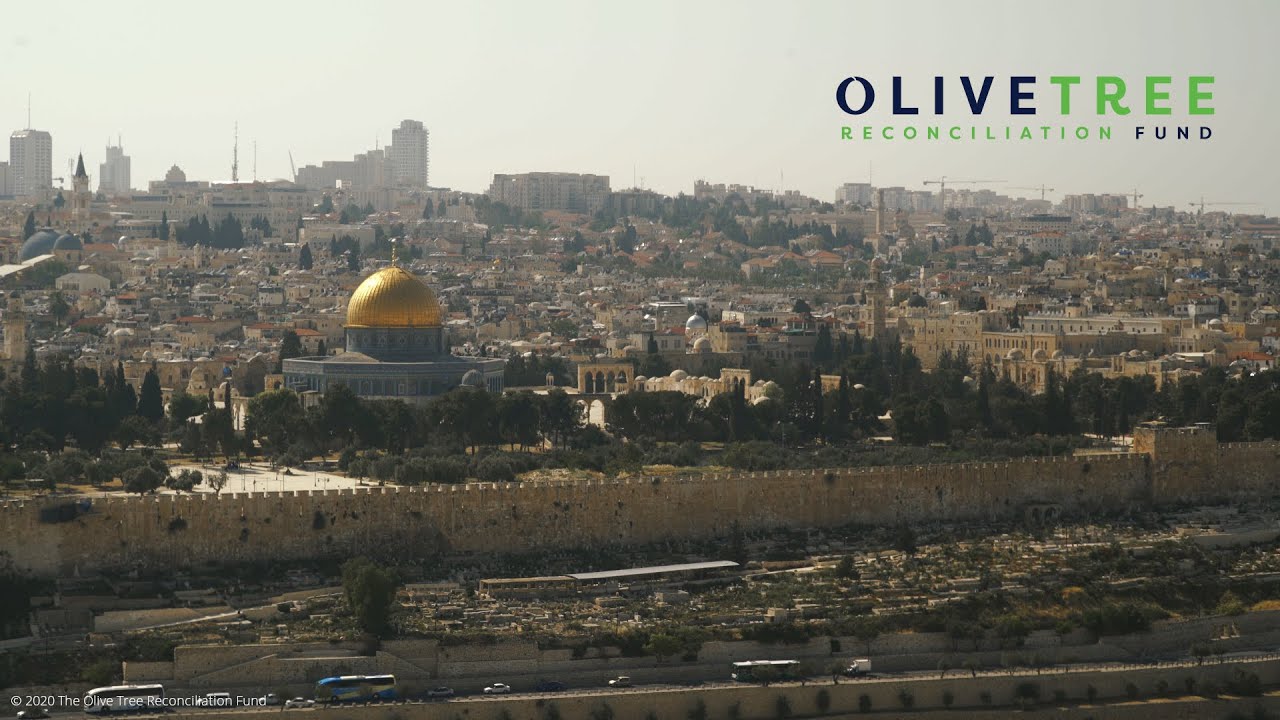 OT543 - Jews for Jesus in Jerusalem - Eli Birnbaum with Julia Fisher 3 of 3