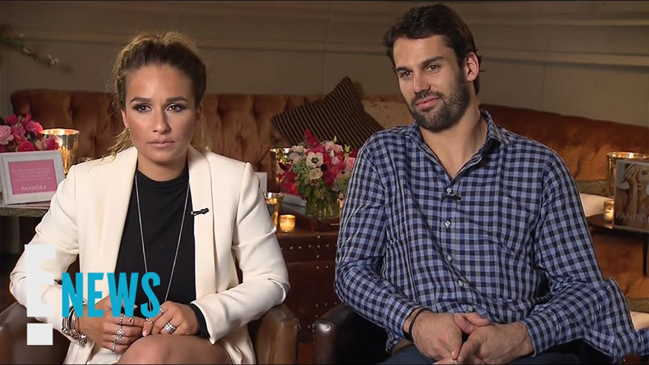 Jessie James and Eric Decker Reveal Favorite Gifts | Celebrity Sit Down | E! News