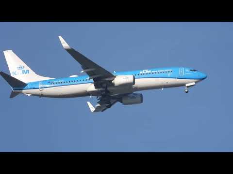 KLM B737-8K2/PH-BCG/AMS-BUD/
