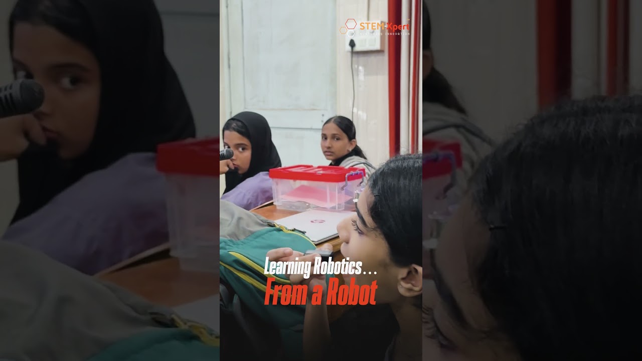 A Classroom Like No Other | Meet the AI Teacher Revolutionizing Education 🤖📚