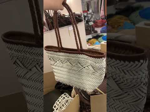 Fashion handbags Shop #handbags #bags ##handbagaddict #bagstyle #bagshop #bagstore #bagstore
