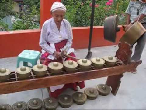 Philippine Traditional Instrument-Kulintang