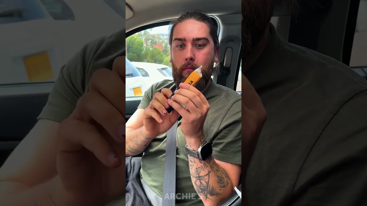 I Tested a Traffic Light Switcher 🚦 Can You Control the Chaos? #gadgettesting