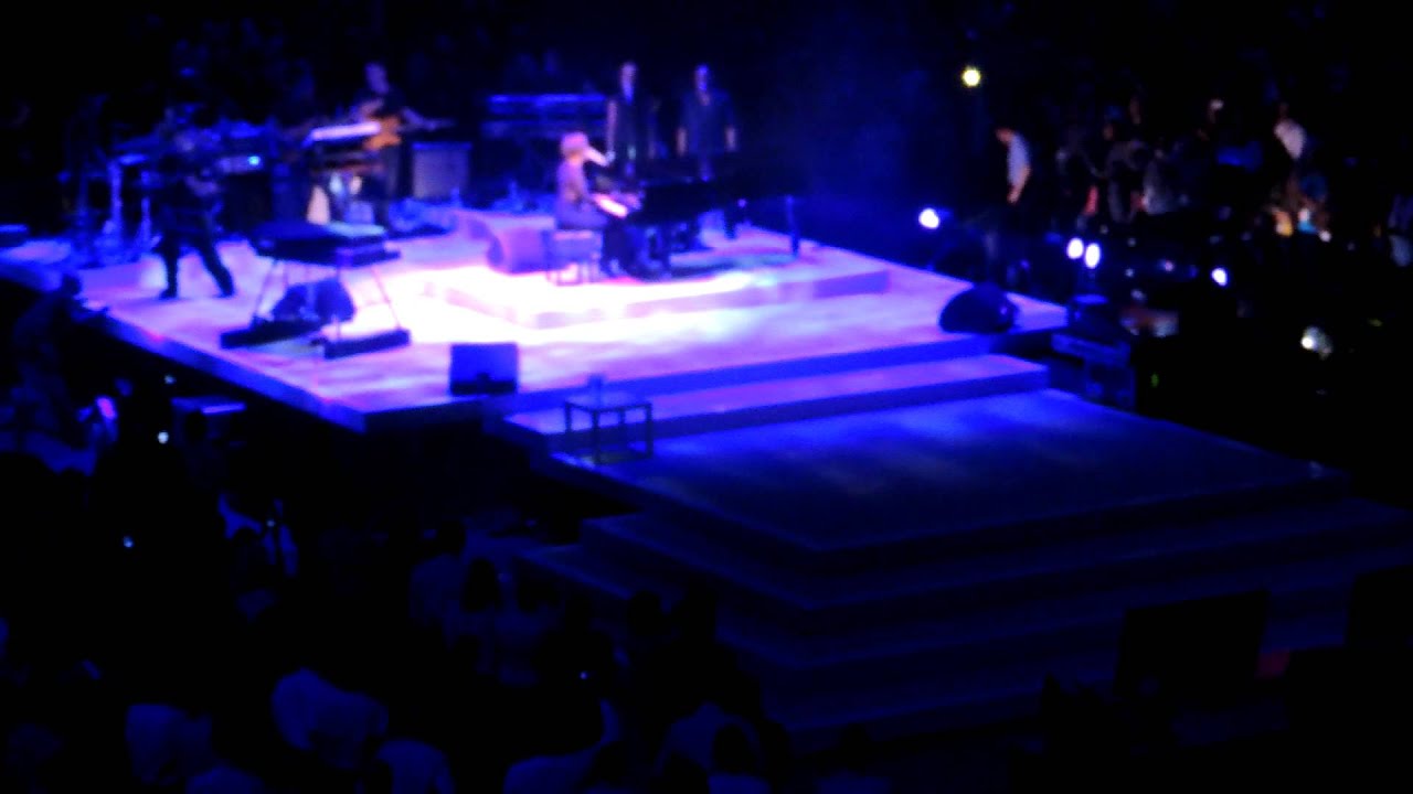 Alicia Keys - New York live at the Starbucks 2012 Leadership Conference Houston Texas