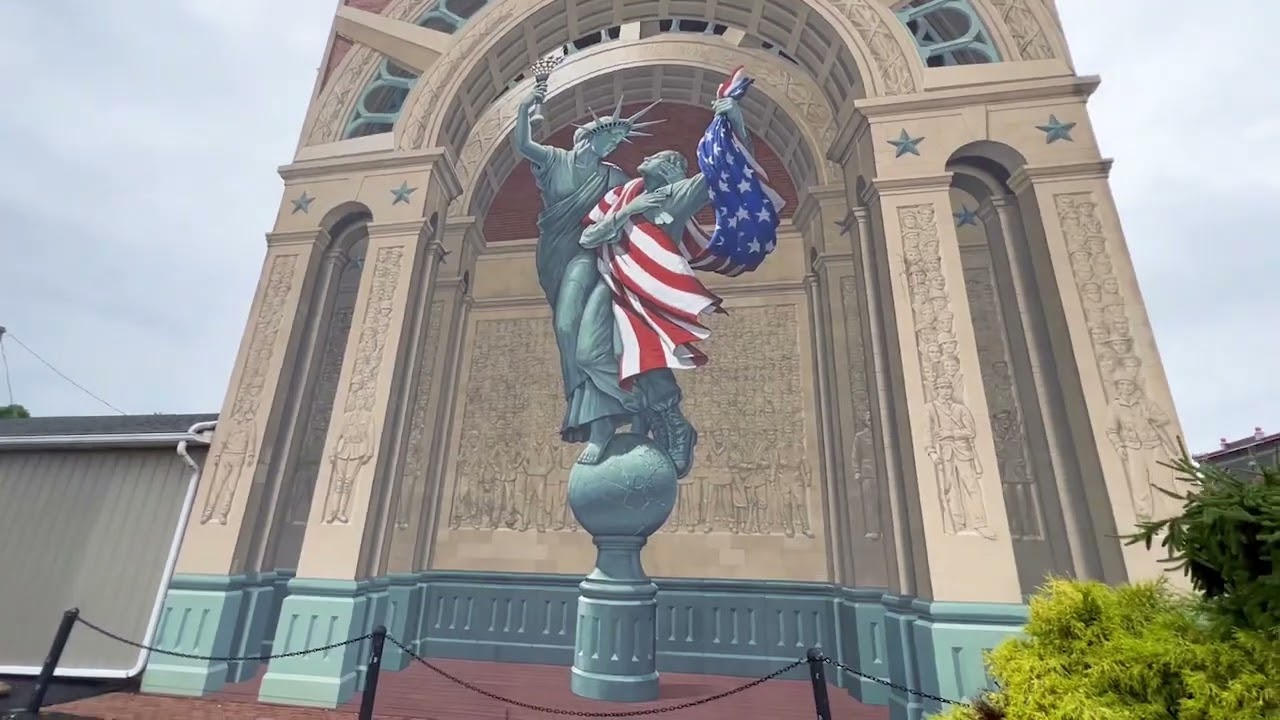 Lincoln Highway: The Cool & Bizarre in Ohio
