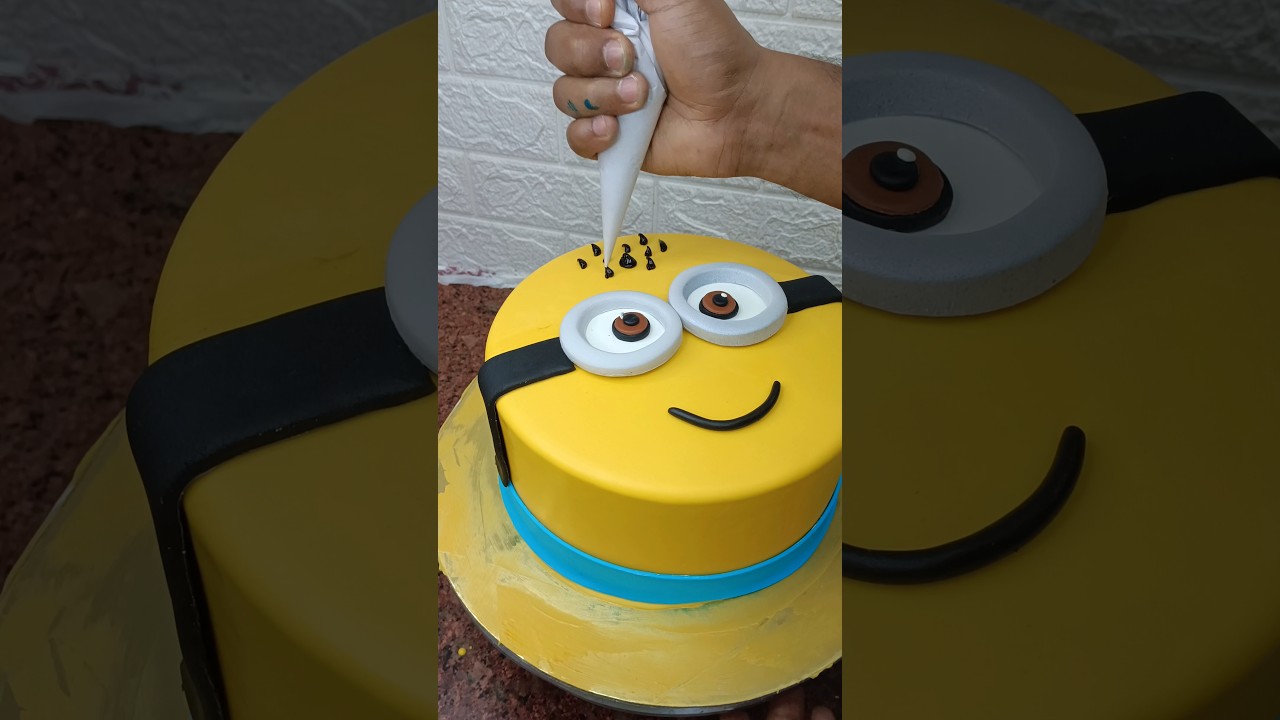 easy minion fondant theme Cake decoration #minion #youtubeshorts #shorts #viral