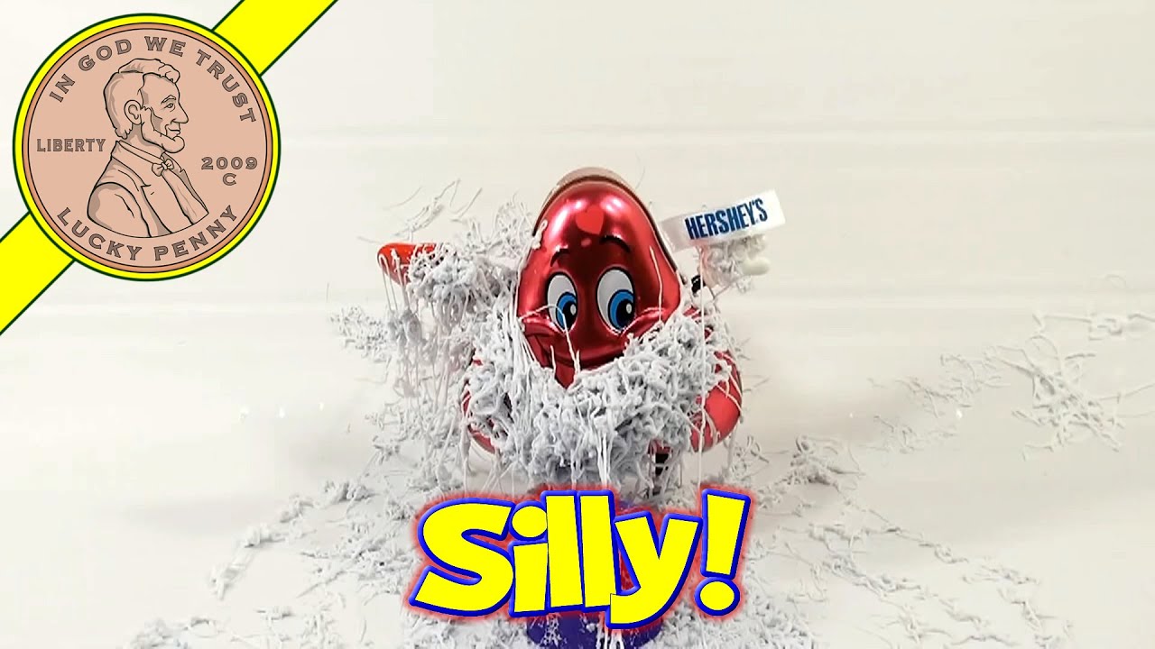 Silly String Purple Max Spray Streamer Can