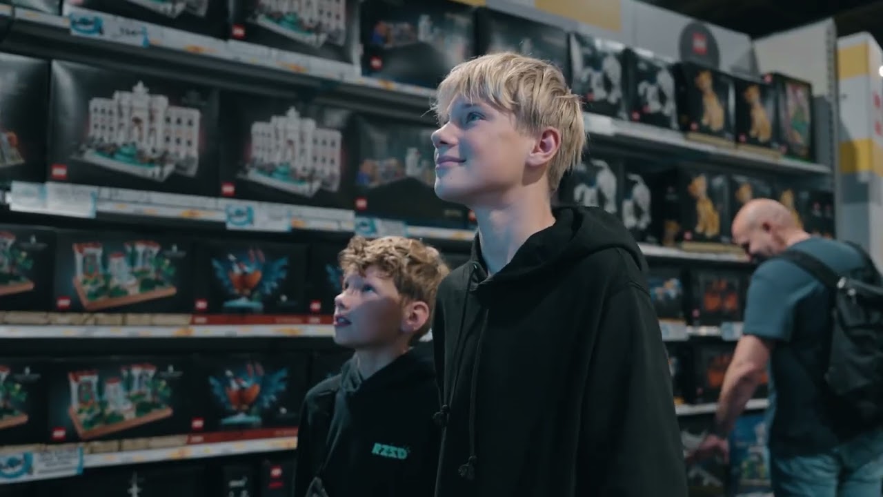 Mood Media - Intertoys Case Study