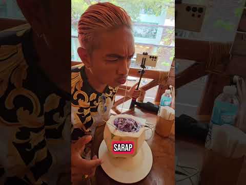 The tastiest #HaloHalo in the #Philippines #JosChicken #Dumaguete #kick.com March 2025