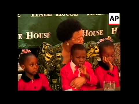 USA: NELSON MANDELA'S WIFE GRACA VISITS CHILD CARE CENTRE