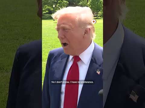 'I'd like to be pope' – Trump