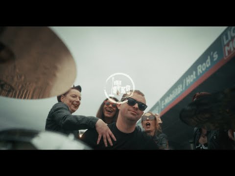 The SiKS - Sunday Booze - official music clip 2025