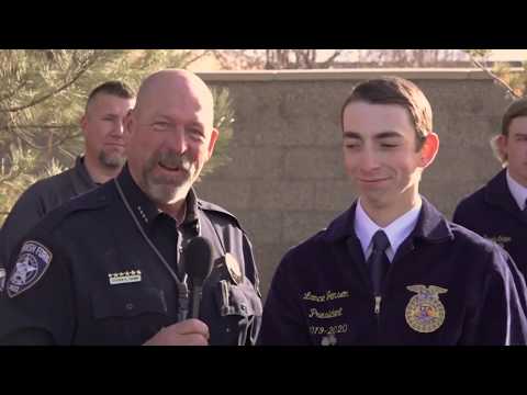 FFA Members Honor Police Officers