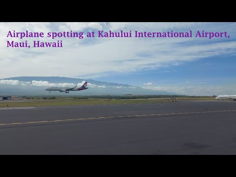 Live From Kahului International Airport, Maui, Hawaii, USA