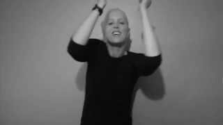 This ASL Interpretation Of Adele's "Hello" Is Heartbreakingly Gorgeous