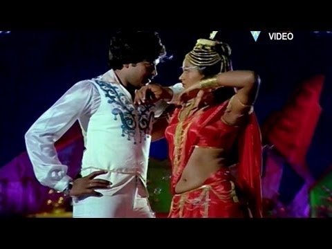 Vijayalakshmi Arts ” Donga” (1985)! – Cinemacinemacinema