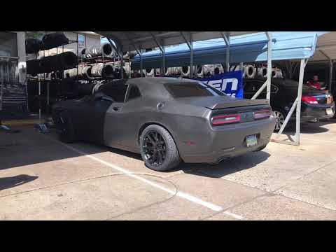 315 35 20 NITTO NT555 G2 on 20x11 Hellcat Rims