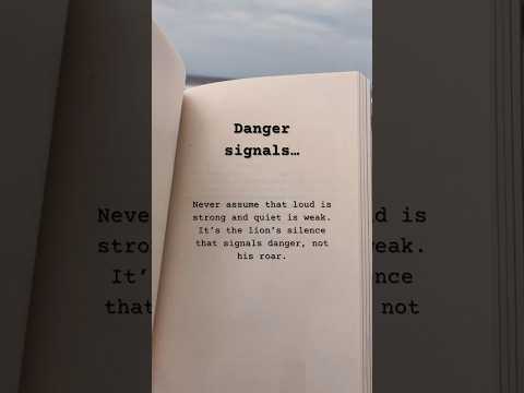 True signals of danger ⚠️ ….. #motivation #quotes #life #shorts