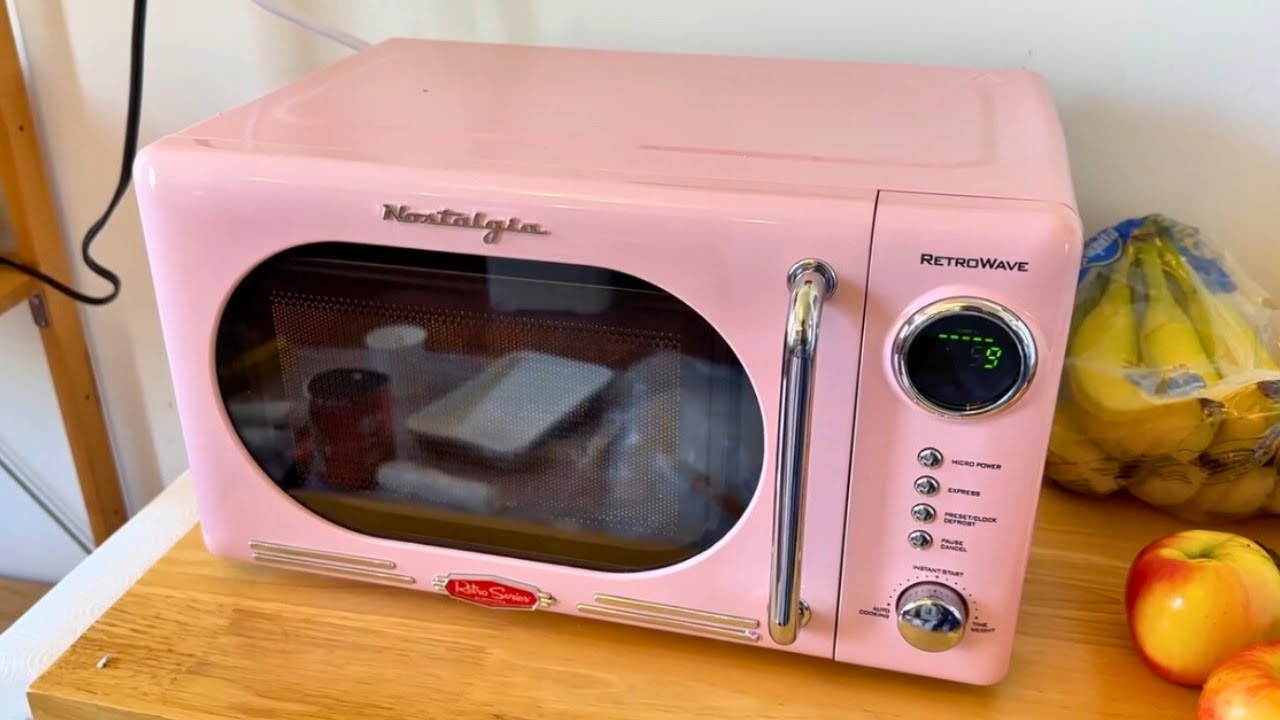 The World's Cutest Microwave, But Does it Work? – Nostalgia Retro Microwave Review!