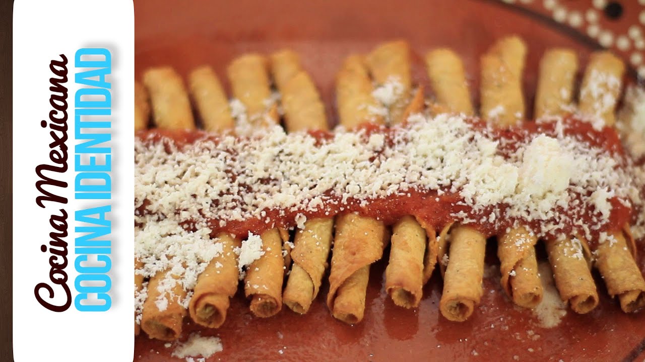 How to Make Yucatecan Codzitos. Yuri de Gortari