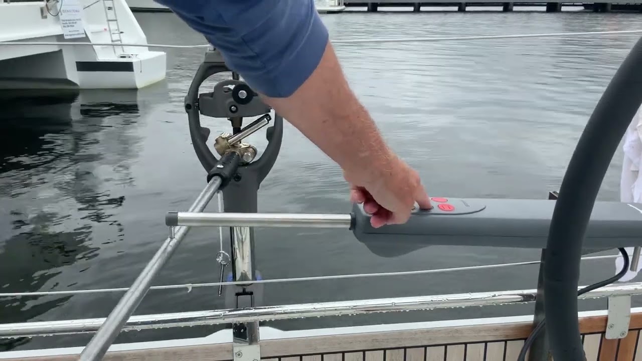 2022.05.29.ST2000+.Raymarine