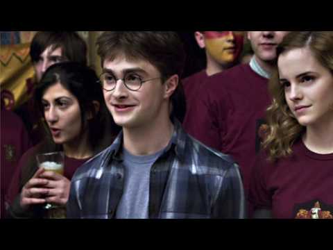 "Dear Mrs. Rowling" - a letter from JK Rowling to a 16-year-old fan.