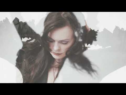 Video of the Day: Bobbie Dazzle – Spotlight – Rock Is The New Roll