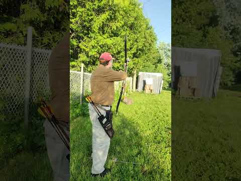 COLD SHOTS with Southwest Archery 🏹 Spider XL Recurve Bow, with New B97 Flemish Twist Bowstring