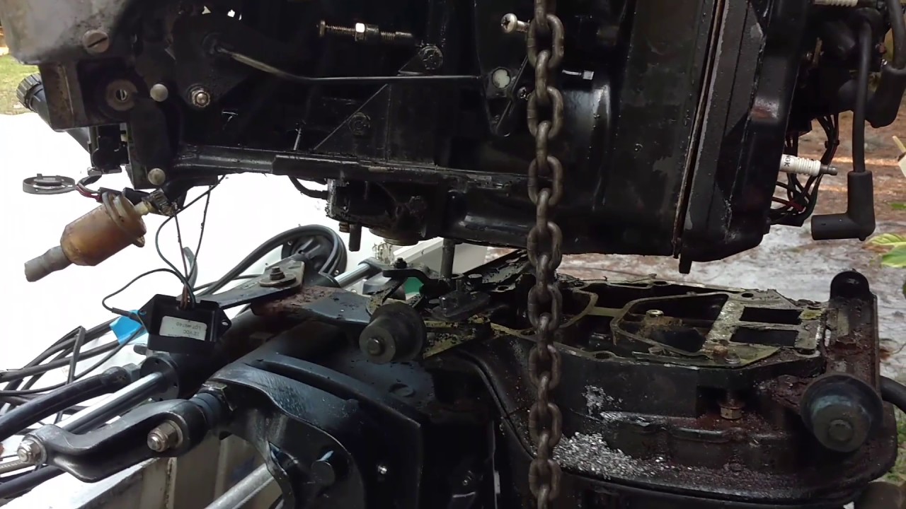 Mercury outboard power head removal