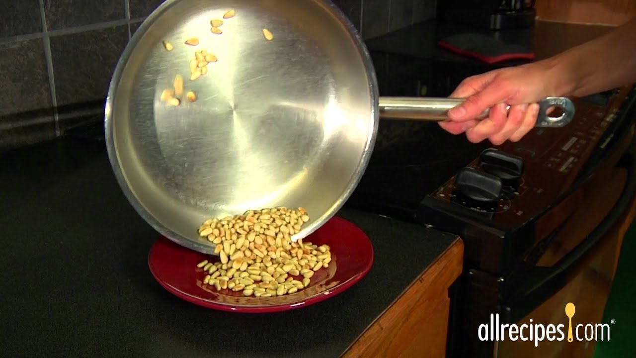 How to Toast Nuts