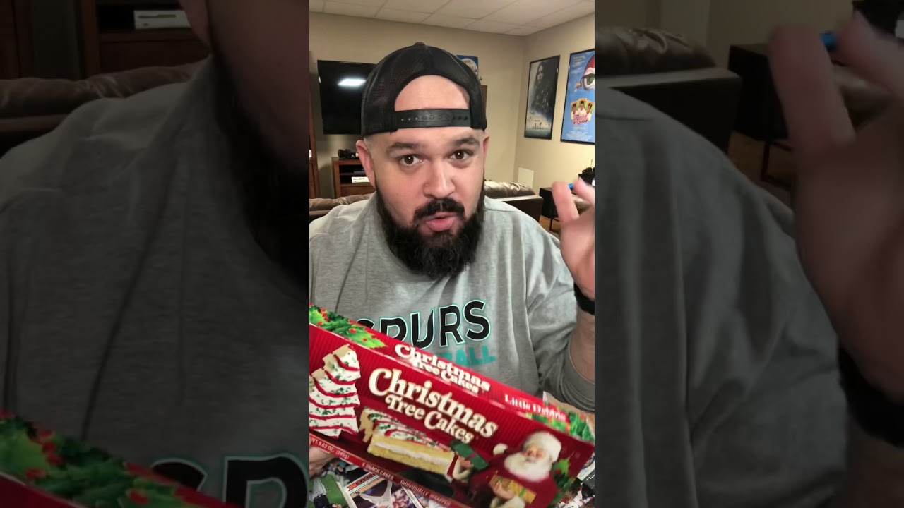 GIANT Little Debbie Christmas Tree Cakes exist!
