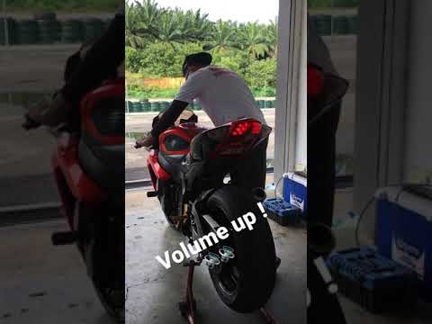 Suzuki GSXR 600 SC Project exhaust sound
