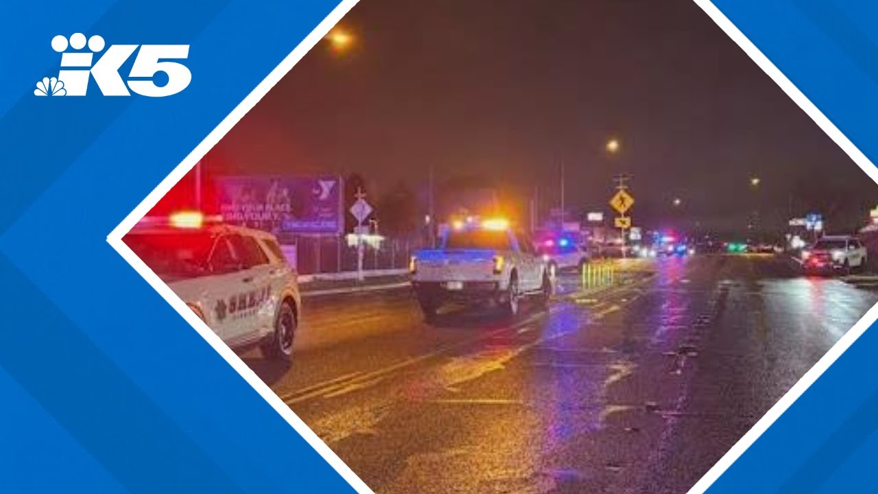 One person killed after being struck by car on SR 7 in Parkland, driver in custody