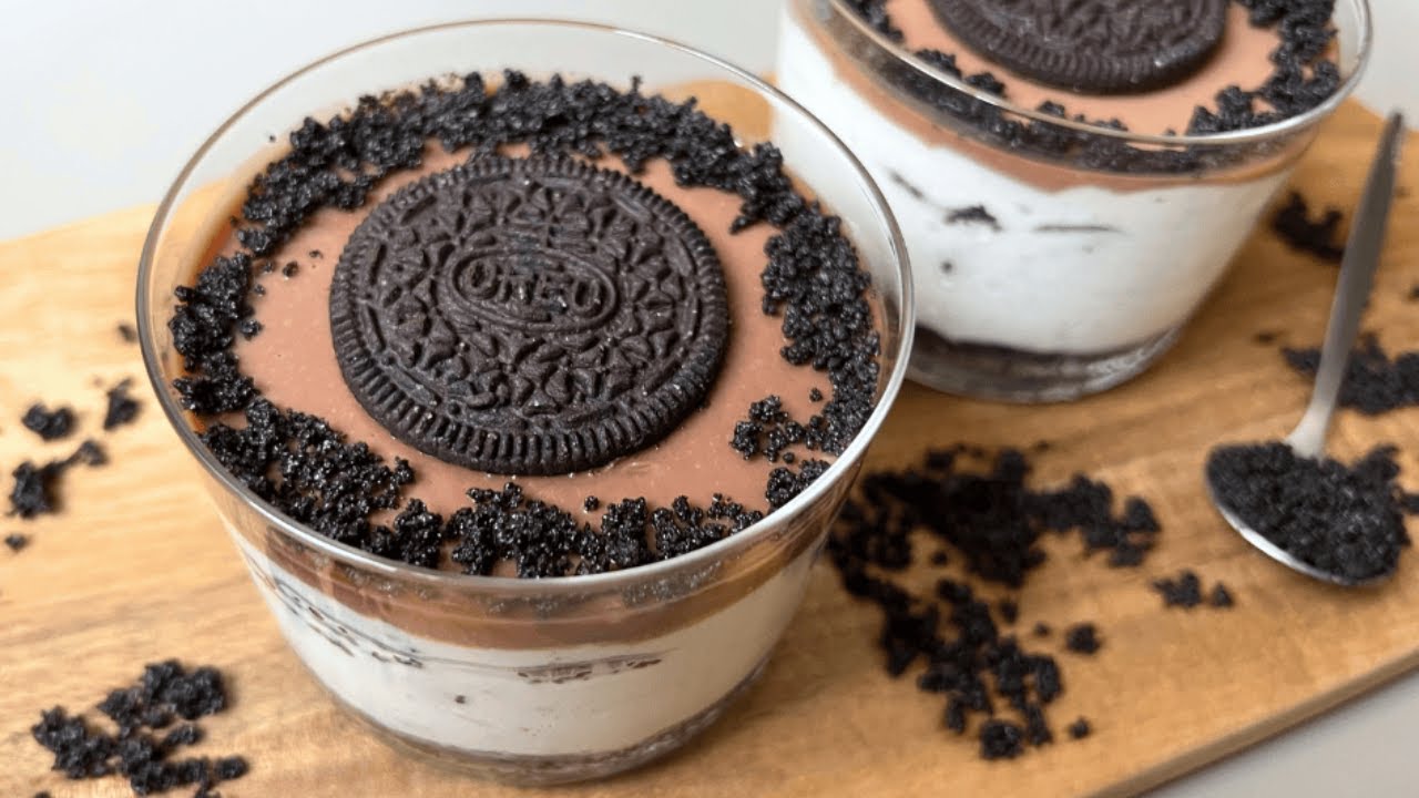 No-Bake Oreo Cheesecake Cups