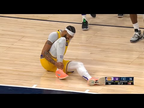 Anthony Davis SCARY Ankle Injury!😬 Davis Is Injured For The 426th Time This Season!