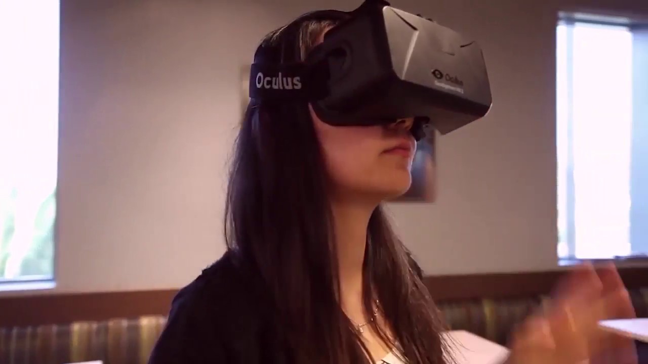 Augmented Reality and Virtual Reality: A Closer Look