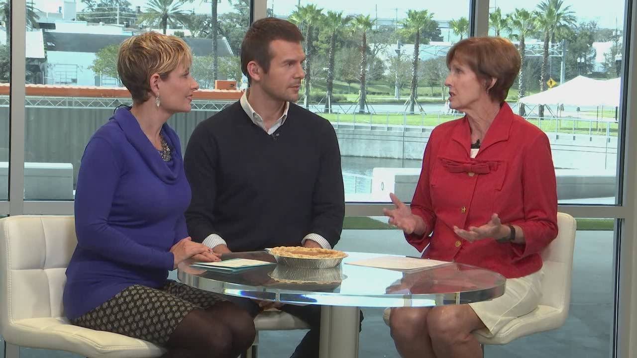 Holiday Party Etiquette Tips