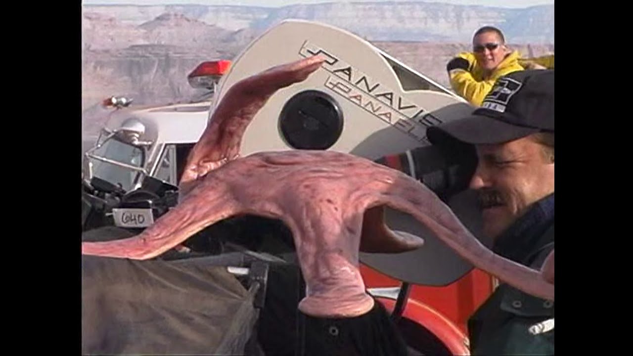 Early CGI Secrets Revealed 👽 Evolution (2001) Behind the Scenes (HD)