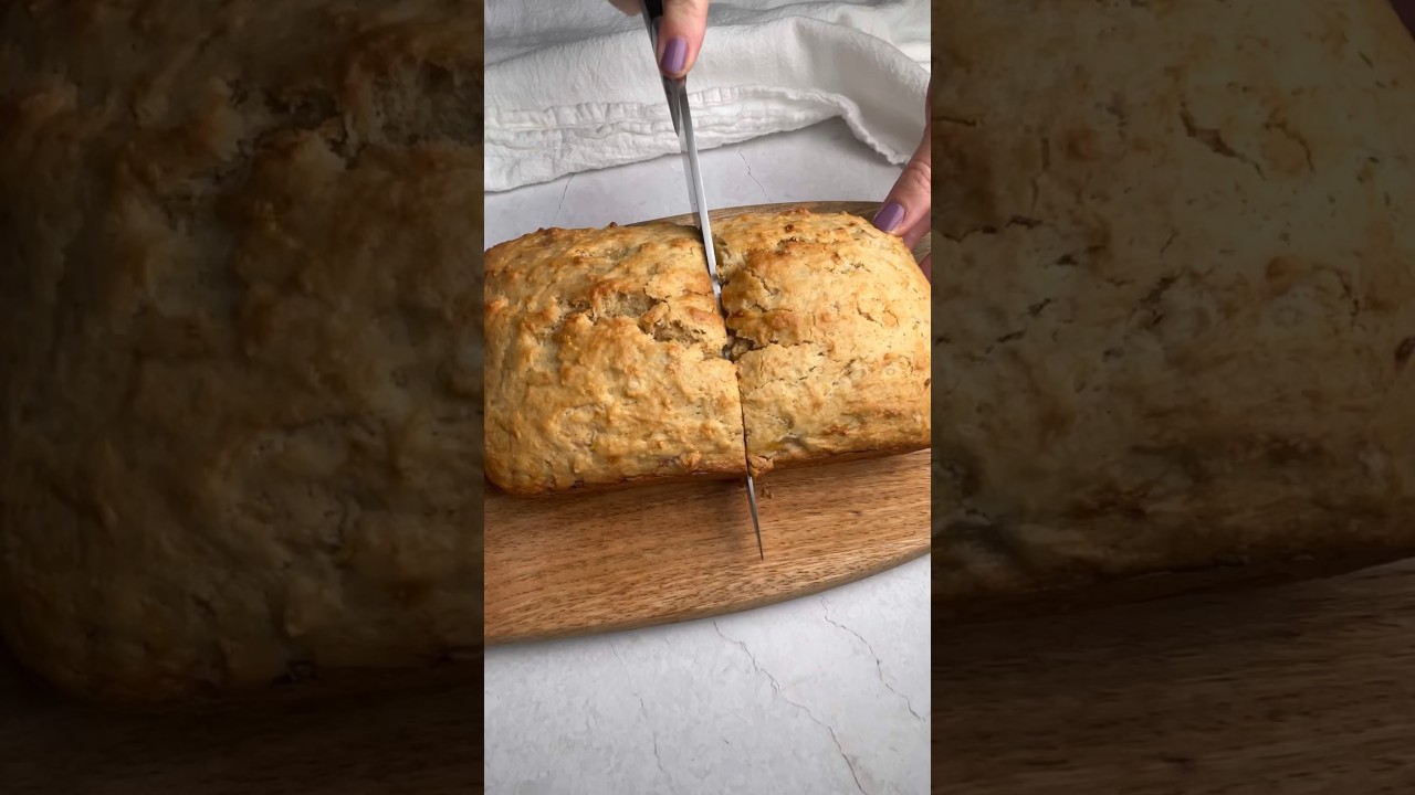 This 5-Ingredient Vegan Banana Bread is moist, fluffy, and delicious!