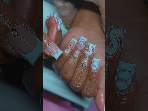 Copy & Paste Nail Tech💅🏽