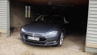 Tesla Model S Review | carwow