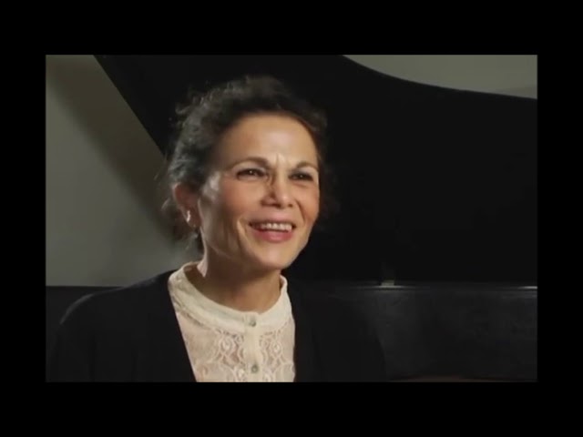 Navigating Identity: Julia Alvarez's Journey from the Dominican ...