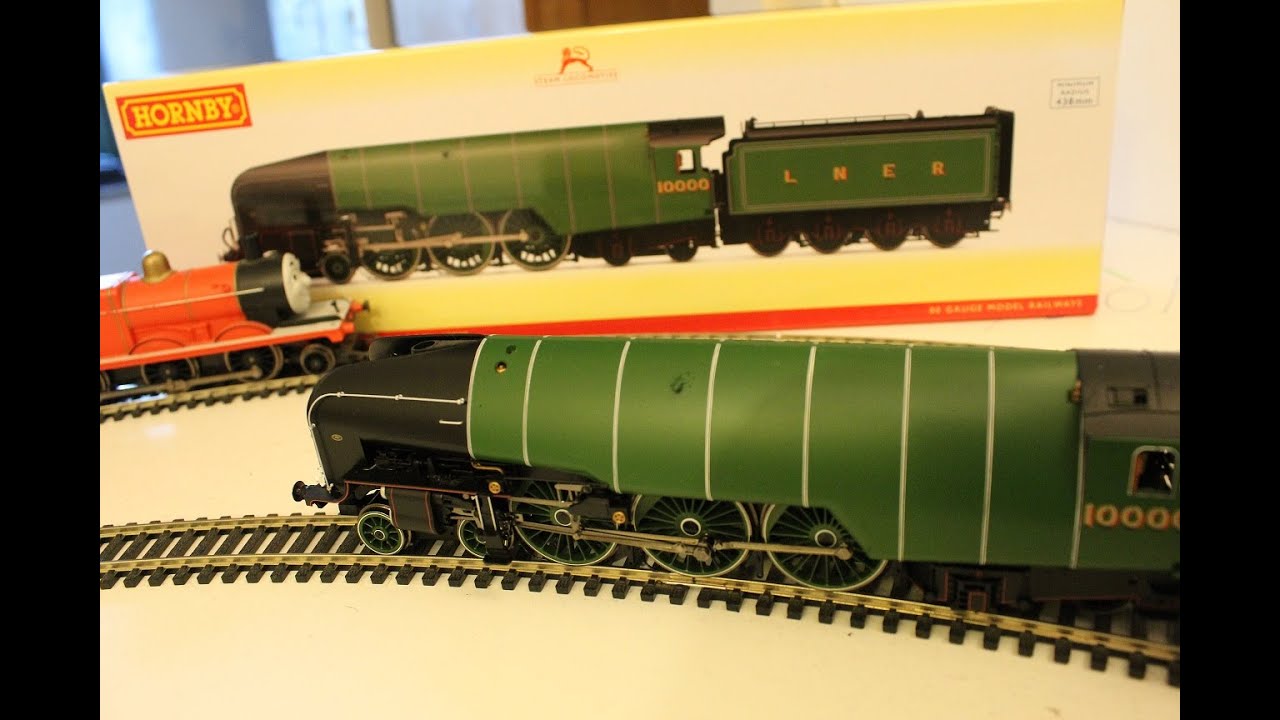 My Review Of :- LNER Promotional Class W1 'Hush Hush' 4-6-4 No. 10000.  A Better Review...